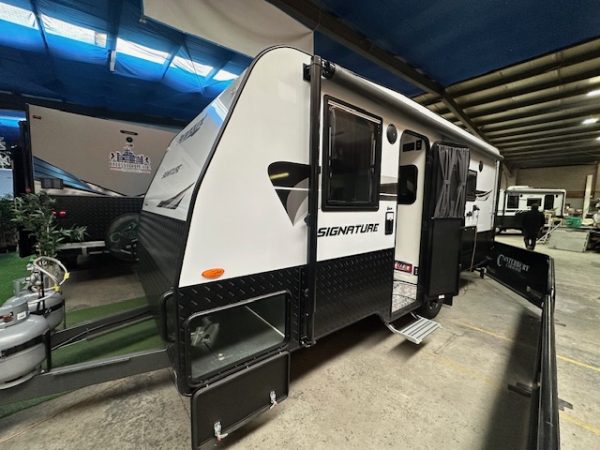 23’6 XTOUR Eclipse 4 or 5 bunk Off Road Off Grid | Canterbury Caravans